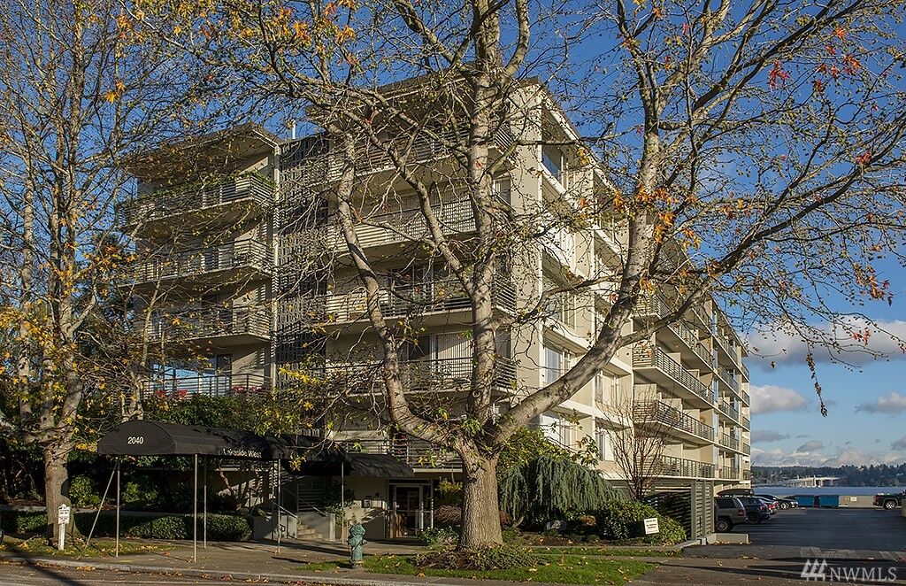 Home for sale in Seattle: 2040 43rd Ave E 314, Seattle, WA 98112