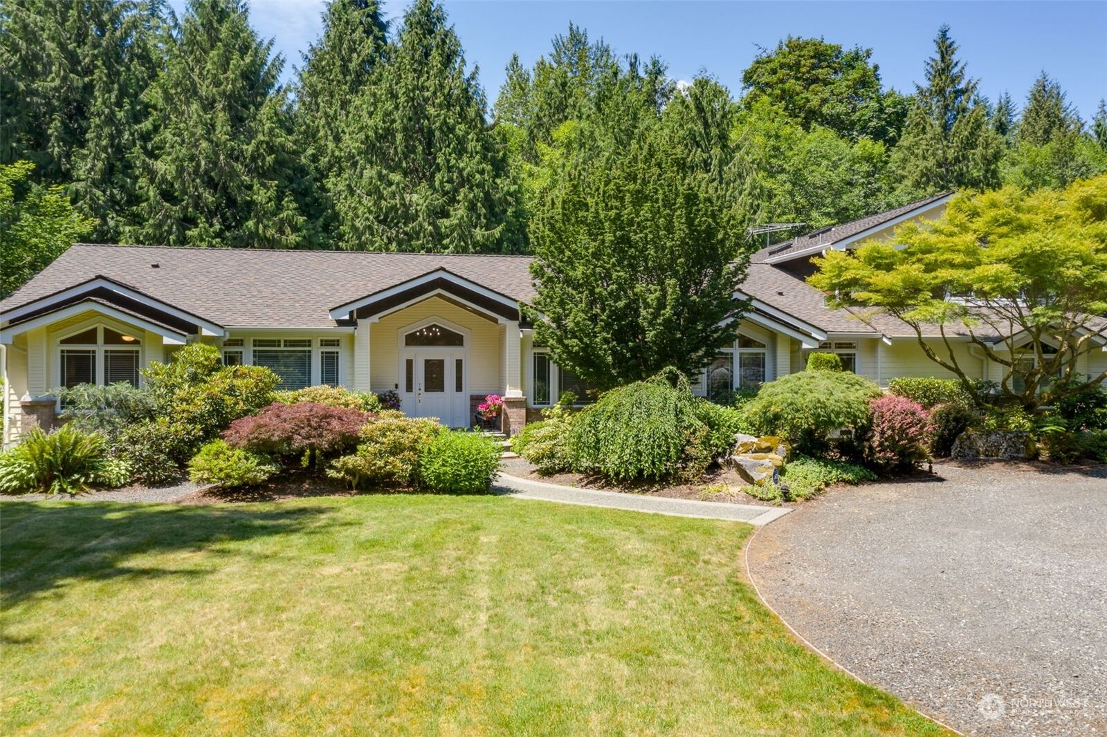 MLS#2136075: 19306 67th Avenue SE, Snohomish, WA 98296