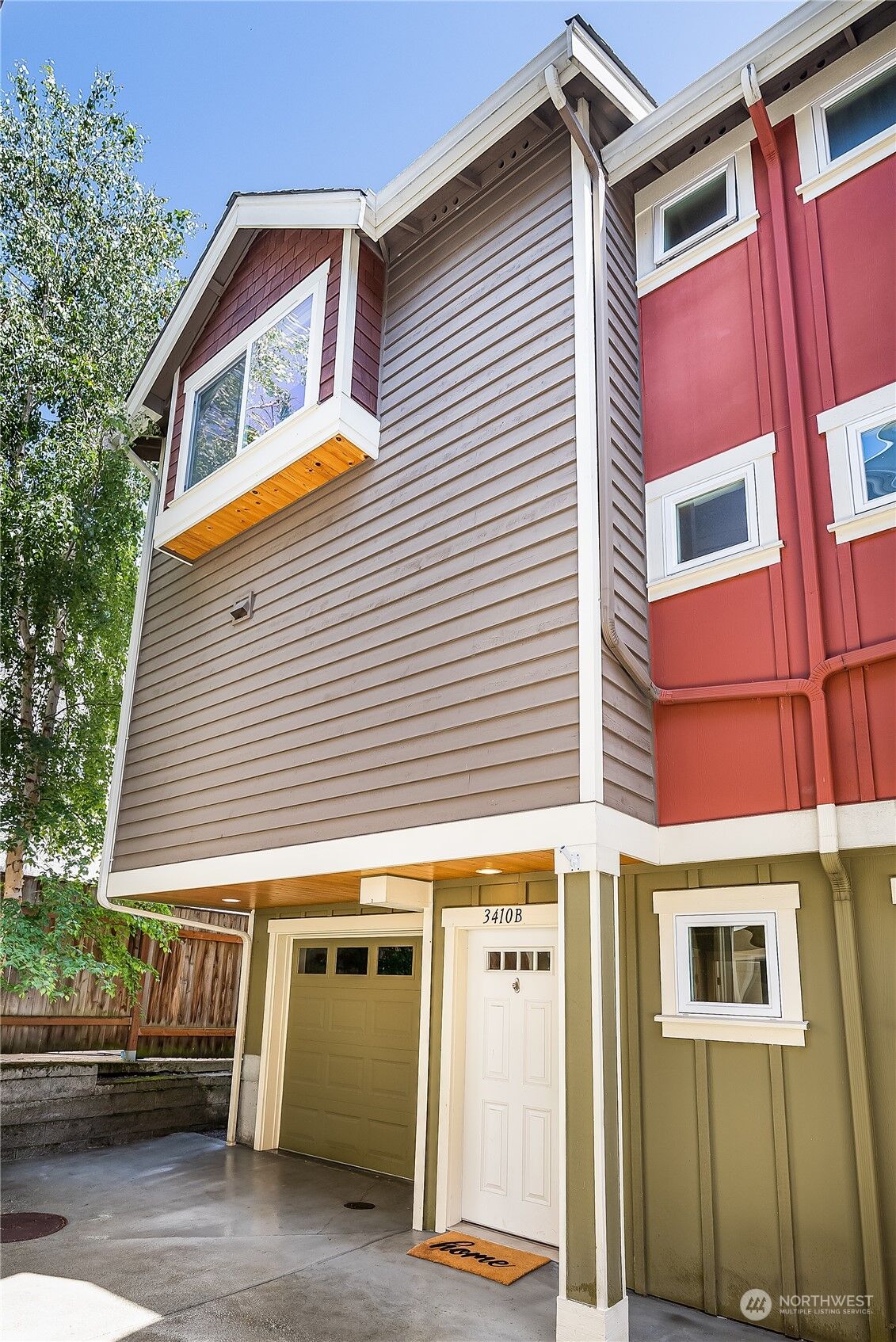 Home for sale in Seattle: 3410 21st Avenue W B, Seattle, WA 98199