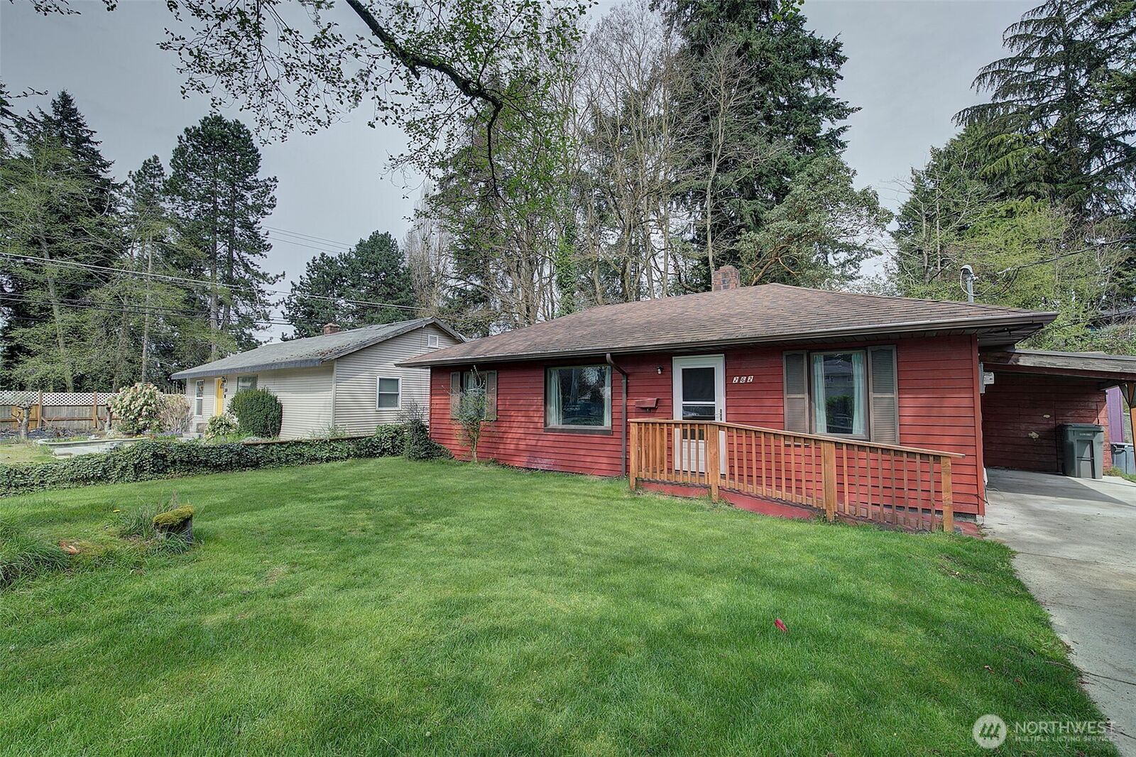 3 bed Seattle home for sale: 262 SW 116th Street, Seattle, WA 98146