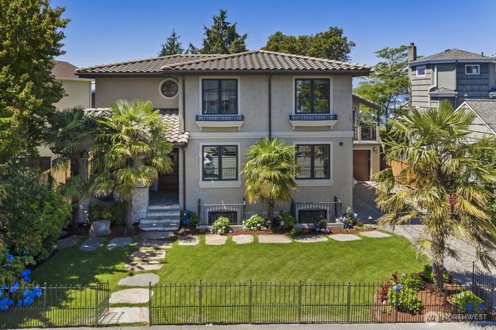 Home for sale in Seattle: 4043 55th Avenue SW, Seattle, WA 98116