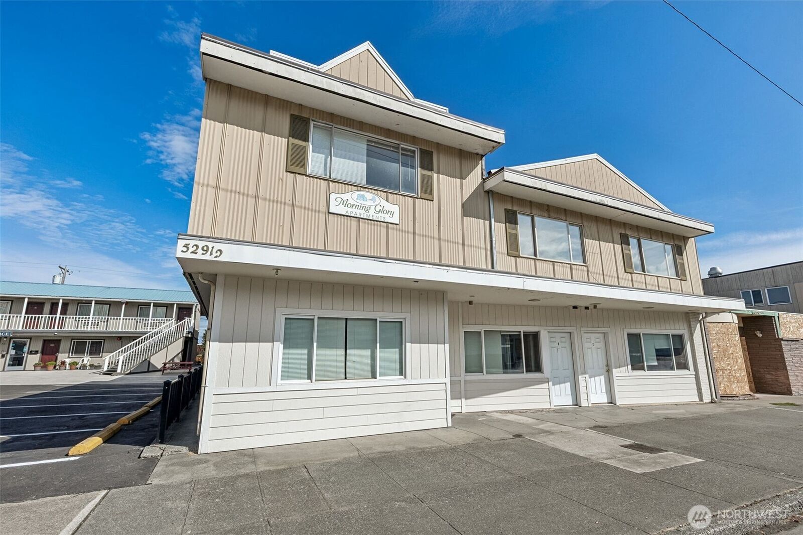MLS#2461143: 527 E First Street, Port Angeles, WA 98362