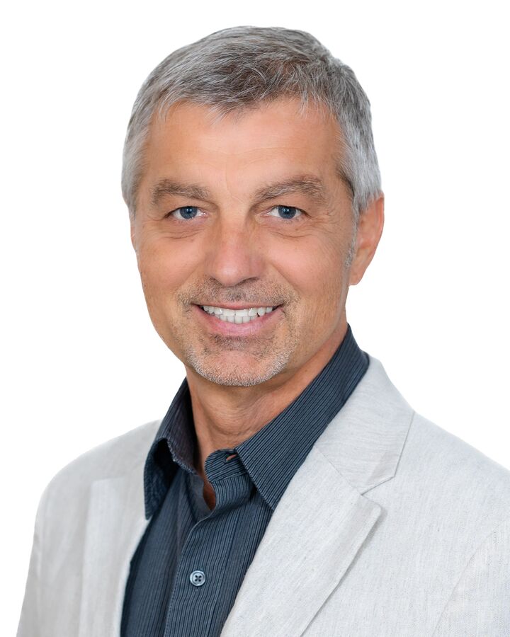 Jan Galik - Greenville - - Caine - - Coldwell Banker Caine